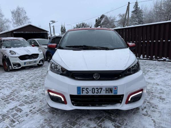 White Aixam City 2020 in Vilnius, with an engine capacity of 0.48 L and mileage of 19 thousand km for 8400 €, photo 9 on AUTOMOTO.COM.LV