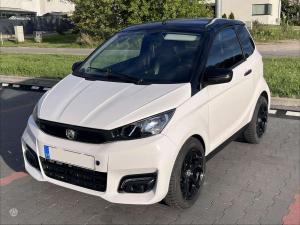 Balts Aixam City 2020 Kauņa, ar dzinēja tilpumu 0.48 L un nobraukumu 28 tūkst. km par 8700 €, foto  vietnē AUTOMOTO.COM.LV
