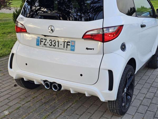 White Aixam City 2021 in Klaipeda, with an engine capacity of 0.48 L and mileage of 38 thousand km for 7900 €, photo 9 on AUTOMOTO.COM.LV