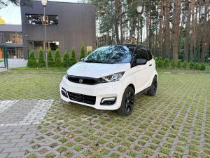 White Aixam City 2024 in Kaunas, with an engine capacity of 0.50 L and mileage of 24 thousand km for 10000 €, photo 3 on AUTOMOTO.COM.LV