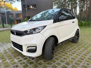White Aixam City 2024 in Kaunas, with an engine capacity of 0.50 L and mileage of 24 thousand km for 10000 €, photo 4 on AUTOMOTO.COM.LV