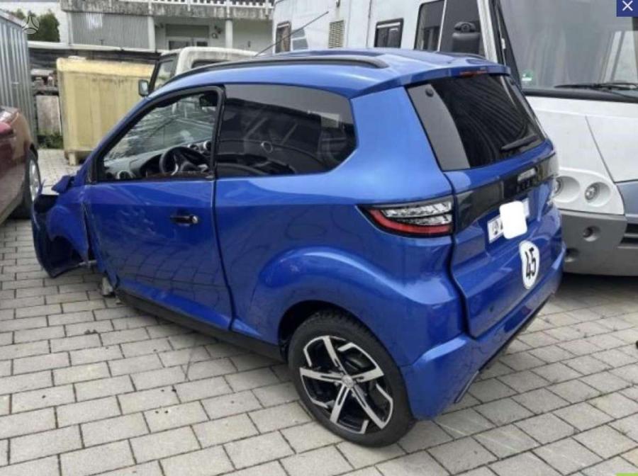 Zils Aixam Crossline 2023 Telšiai, ar dzinēja tilpumu 0.48 L un nobraukumu 12 tūkst. km par 4900 €, foto 3 vietnē AUTOMOTO.COM.LV