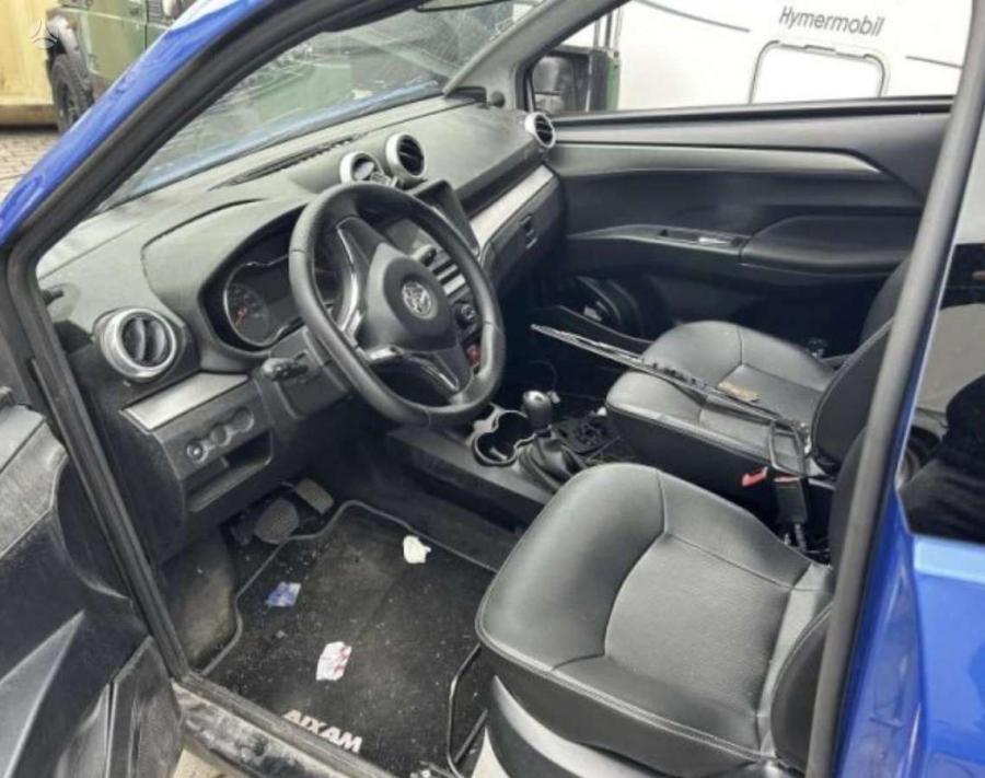 Zils Aixam Crossline 2023 Telšiai, ar dzinēja tilpumu 0.48 L un nobraukumu 12 tūkst. km par 4900 €, foto 12 vietnē AUTOMOTO.COM.LV