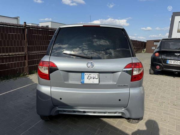 Grey Aixam Crossline 2011 in Vilnius, with an engine capacity of 0.60 L and mileage of 99 thousand km for 4600 €, photo 8 on AUTOMOTO.COM.LV