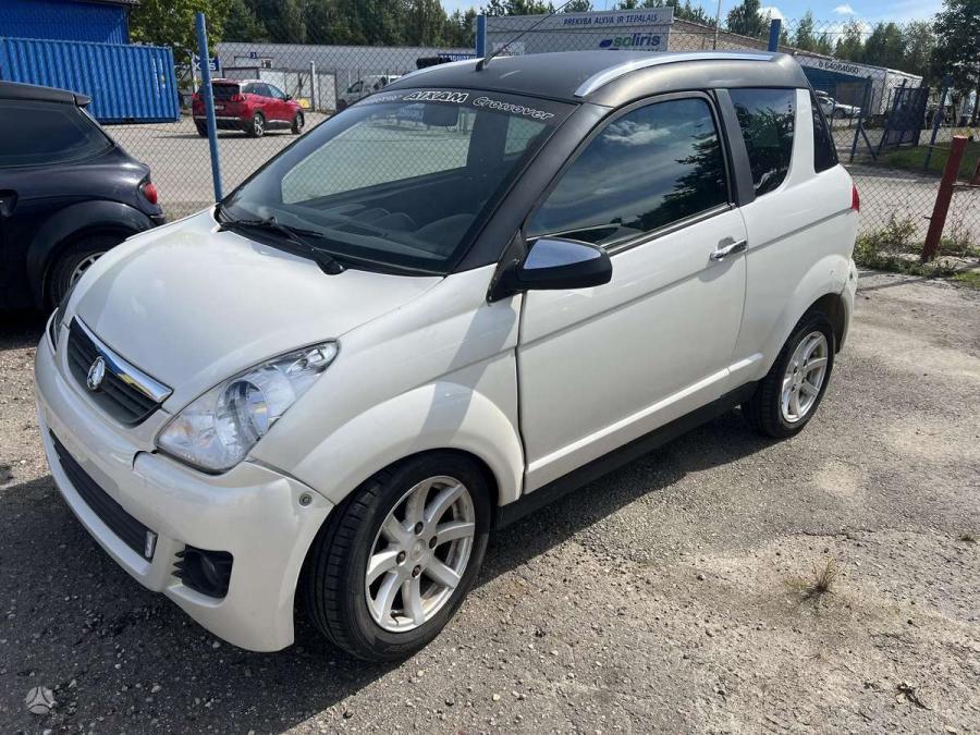 White Aixam Crossline 2011 in Telschi, with an engine capacity of 0.40 L and mileage of 68 thousand km for 3500 €, photo 1 on AUTOMOTO.COM.LV