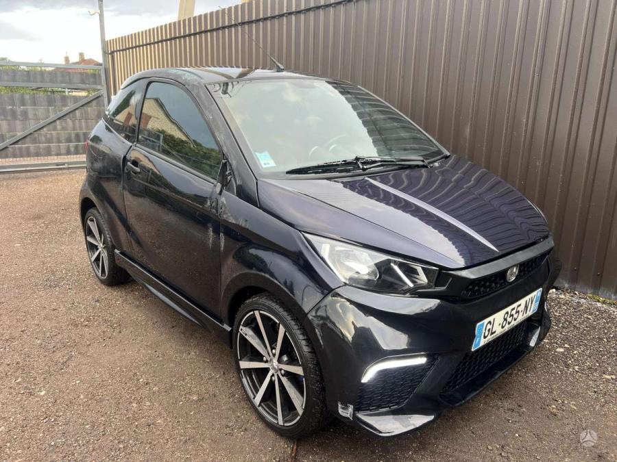 Melns Aixam GTI 2023 Kauņa, ar dzinēja tilpumu 0.50 L un nobraukumu 29 tūkst. km par 8200 €, foto 4 vietnē AUTOMOTO.COM.LV