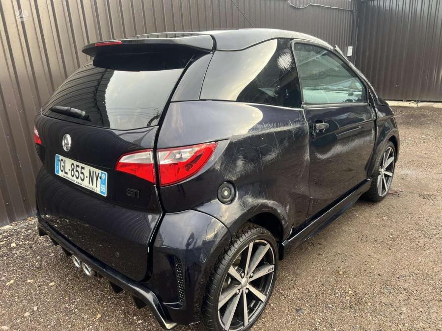 Black Aixam GTI 2023 in Kaunas, with an engine capacity of 0.50 L and mileage of 29 thousand km for 7999 €, photo 7 on AUTOMOTO.COM.LV