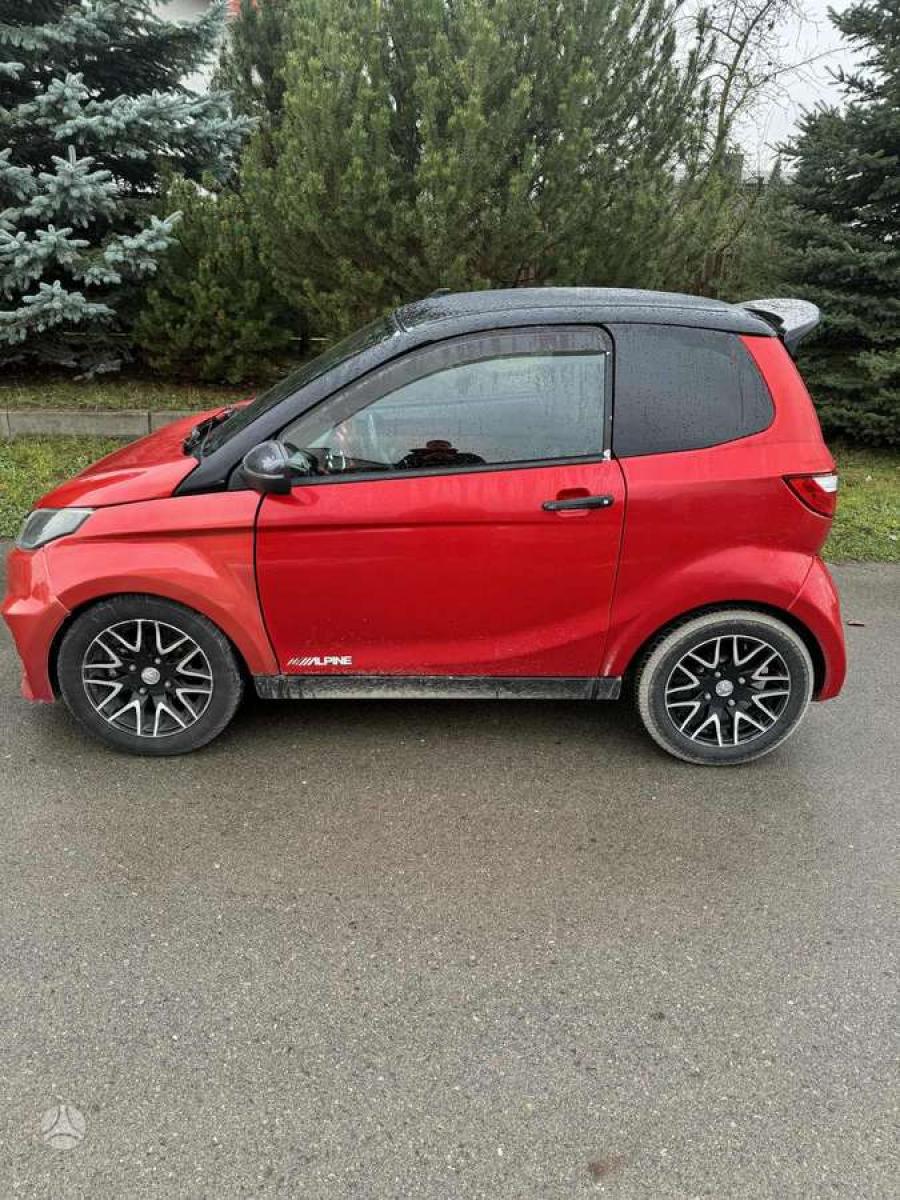 Red Aixam GTO 2017 in Kaunas, with an engine capacity of 0.48 L and mileage of 79 thousand km for 5150 €, photo 4 on AUTOMOTO.COM.LV