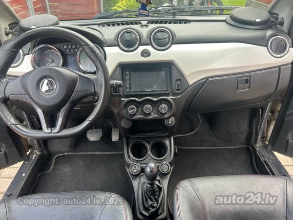 White Aixam S9 2017 in Tallinn, with an engine capacity of 0.48 L and mileage of 98 thousand km for 6490 €, photo 7 on AUTOMOTO.COM.LV