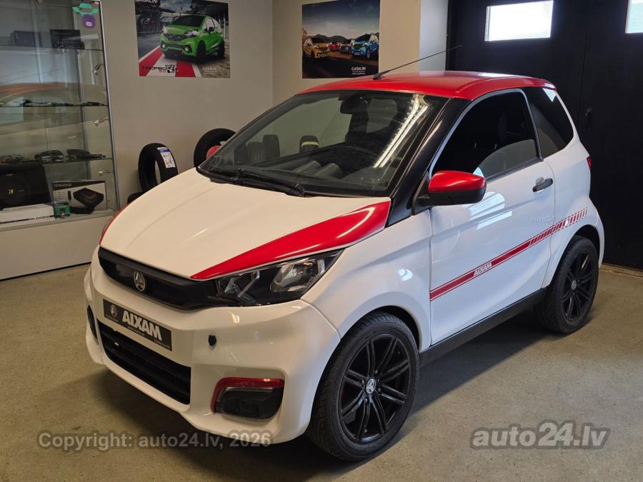 Balts Aixam S9 2020 Tallina, ar dzinēja tilpumu 0.48 L un nobraukumu 29 tūkst. km par 9790 €, foto 3 vietnē AUTOMOTO.COM.LV