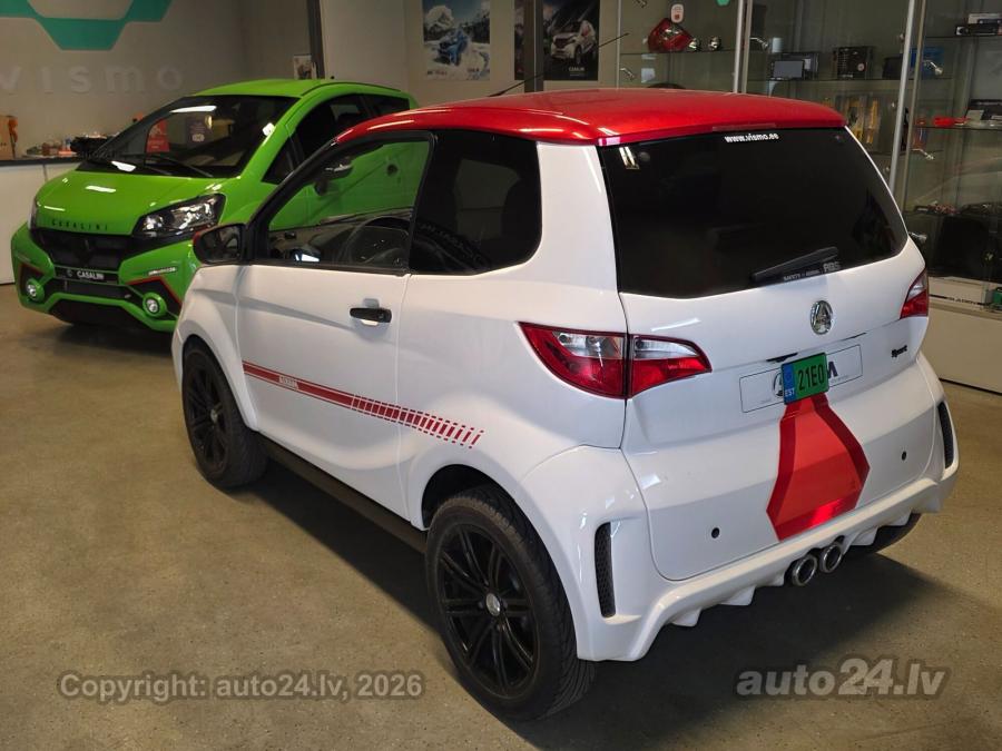 Balts Aixam S9 2020 Tallina, ar dzinēja tilpumu 0.48 L un nobraukumu 29 tūkst. km par 9790 €, foto 4 vietnē AUTOMOTO.COM.LV