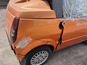 Orange Aixam Scouty 2006 in Taurage, with an engine capacity of 0.40 L and mileage of 100 thousand km for 2600 €, photo 10 on AUTOMOTO.COM.LV