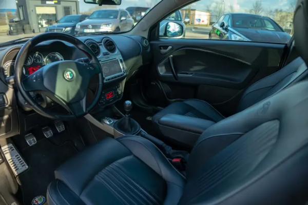 Balts Alfa Romeo 145 2012 Liepāja, ar dzinēja tilpumu 1.30 L un nobraukumu 303 tūkst. km par 4850 €, foto 9 vietnē AUTOMOTO.COM.LV