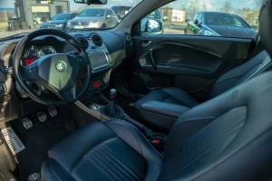 White Alfa Romeo 145 2012 in Liepaja, with an engine capacity of 1.30 L and mileage of 303 thousand km for 4850 €, photo 10 on AUTOMOTO.COM.LV