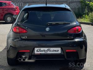 Melns Alfa Romeo 147 2004 Rīga, ar dzinēja tilpumu 3.20 L un nobraukumu 94 tūkst. km par 18900 €, foto 7 vietnē AUTOMOTO.COM.LV