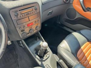 Melns Alfa Romeo 147 2004 Rīga, ar dzinēja tilpumu 3.20 L un nobraukumu 94 tūkst. km par 18900 €, foto 16 vietnē AUTOMOTO.COM.LV