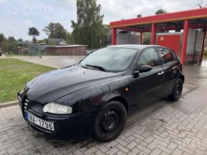 Melns Alfa Romeo 147 2004 Dobele, ar dzinēja tilpumu 1.90 L un nobraukumu 249 tūkst. km par 1200 €, foto  vietnē AUTOMOTO.COM.LV