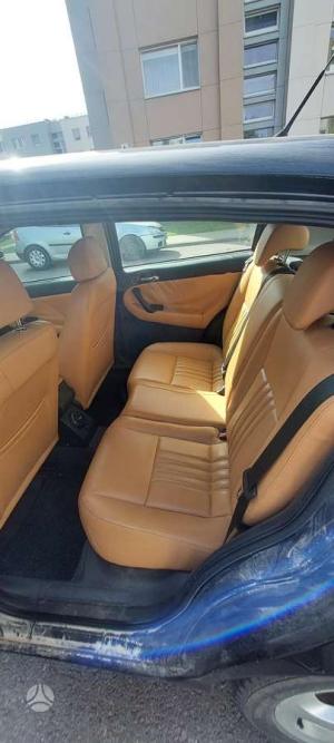 Black Alfa Romeo 147 2005 in Moletai, with an engine capacity of 1.91 L and mileage of 224 thousand km for 1350 €, photo 7 on AUTOMOTO.COM.LV