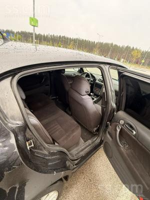 Melns Alfa Romeo 147 2007 Rīga, ar dzinēja tilpumu 1.90 L un nobraukumu 332 tūkst. km par 1200 €, foto 10 vietnē AUTOMOTO.COM.LV