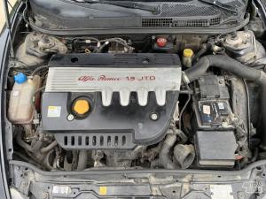 Melns Alfa Romeo 147 2007 Kauņa, ar dzinēja tilpumu 1.90 L un nobraukumu 351 tūkst. km par 850 €, foto 7 vietnē AUTOMOTO.COM.LV
