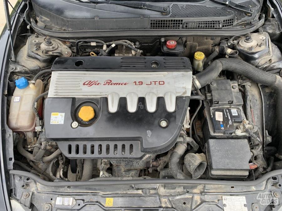 Melns Alfa Romeo 147 2007 Kauņa, ar dzinēja tilpumu 1.90 L un nobraukumu 351 tūkst. km par 850 €, foto 7 vietnē AUTOMOTO.COM.LV