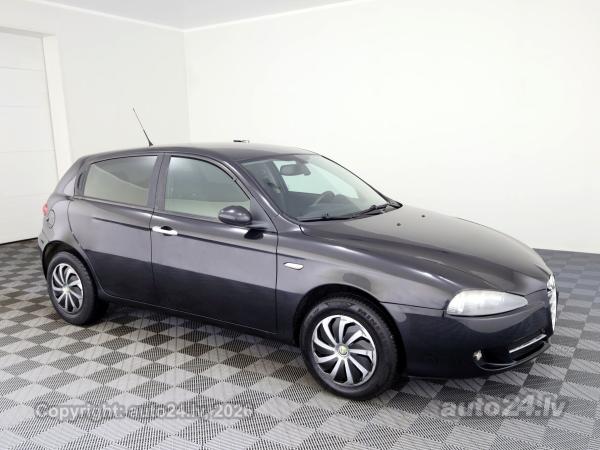 Black Alfa Romeo 147 2007 in Tallinn, with an engine capacity of 1.90 L and mileage of 250 thousand km for 1399 €, photo 1 on AUTOMOTO.COM.LV