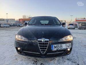Melns Alfa Romeo 147 2008 Telšiai, ar dzinēja tilpumu 1.60 L un nobraukumu 184 tūkst. km par 1200 €, foto  vietnē AUTOMOTO.COM.LV