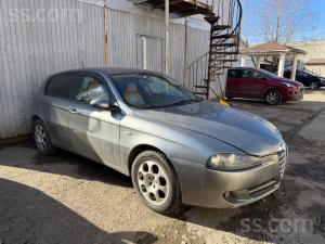 Серый Альфа Ромео 147 2006 в Рига, объемом двигателя 1.90 л и пробегом 253 тыс. км за 600 €, фото  на AUTOMOTO.COM.LV