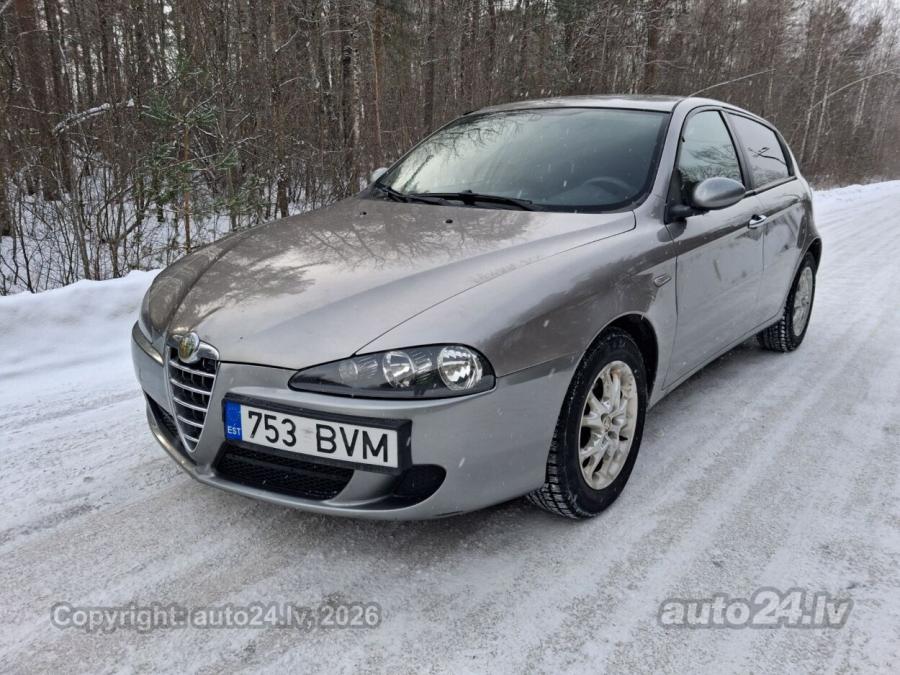 Pelēks Alfa Romeo 147 2007 Tallina, ar dzinēja tilpumu 1.90 L un nobraukumu 224 tūkst. km par 1990 €, foto 1 vietnē AUTOMOTO.COM.LV