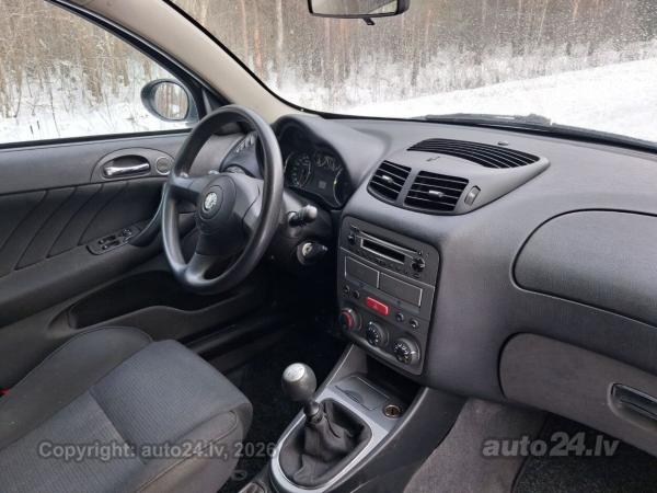 Pelēks Alfa Romeo 147 2007 Tallina, ar dzinēja tilpumu 1.90 L un nobraukumu 224 tūkst. km par 1990 €, foto 11 vietnē AUTOMOTO.COM.LV