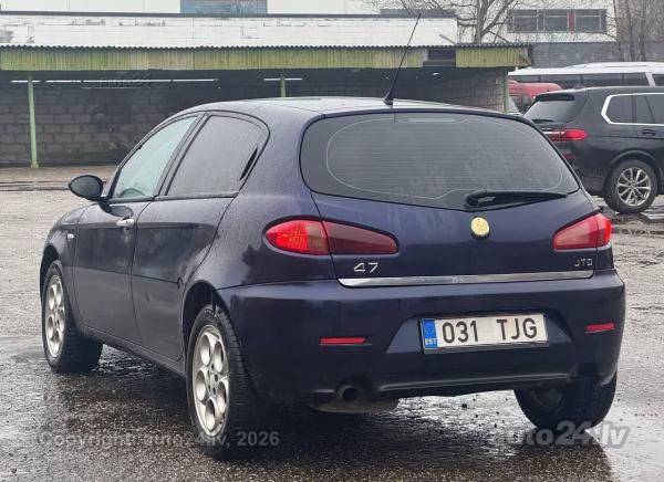 Alfa Romeo 147 2005 in Narva, with an engine capacity of 1.90 L and mileage of 247 thousand km for 600 €, photo 5 on AUTOMOTO.COM.LV