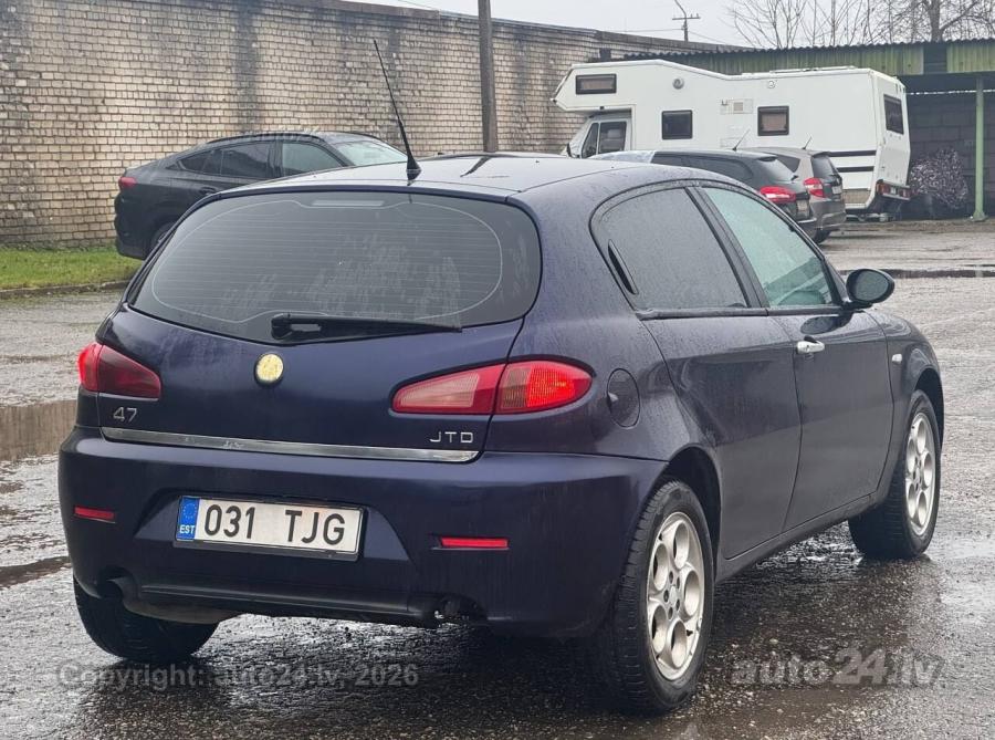 Alfa Romeo 147 2005 in Narva, with an engine capacity of 1.90 L and mileage of 247 thousand km for 490 €, photo 5 on AUTOMOTO.COM.LV