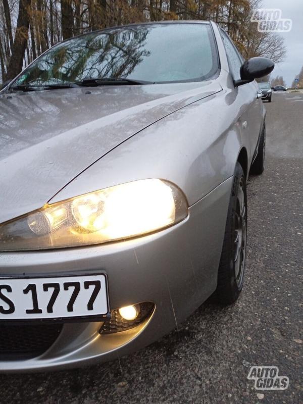 Alfa Romeo 147 2010 in Marijampole, with an engine capacity of 1.60 L and mileage of 200 thousand km for 3000 €, photo 5 on AUTOMOTO.COM.LV