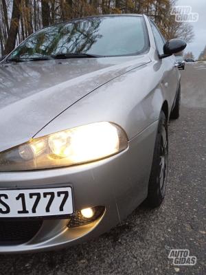 Alfa Romeo 147 2010 in Marijampole, with an engine capacity of 1.60 L and mileage of 200 thousand km for 3000 €, photo 6 on AUTOMOTO.COM.LV