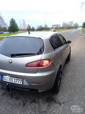 Alfa Romeo 147 2010 in Marijampole, with an engine capacity of 1.60 L and mileage of 200 thousand km for 3000 €, photo 8 on AUTOMOTO.COM.LV