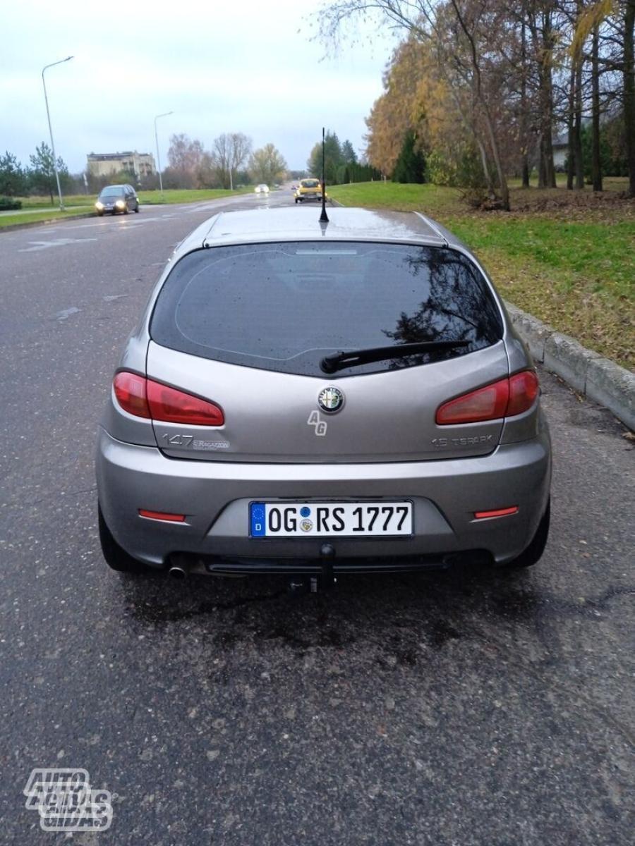 Alfa Romeo 147 2010 in Marijampole, with an engine capacity of 1.60 L and mileage of 200 thousand km for 3000 €, photo 12 on AUTOMOTO.COM.LV