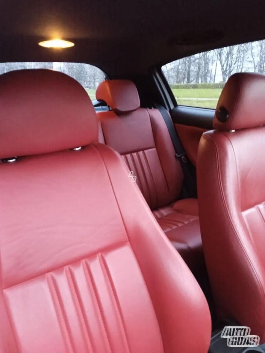 Alfa Romeo 147 2010 in Marijampole, with an engine capacity of 1.60 L and mileage of 200 thousand km for 3000 €, photo 21 on AUTOMOTO.COM.LV