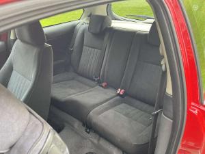Sarkans Alfa Romeo 147 2005 Viļņa, ar dzinēja tilpumu 1.60 L un nobraukumu 184 tūkst. km par 1400 €, foto 12 vietnē AUTOMOTO.COM.LV