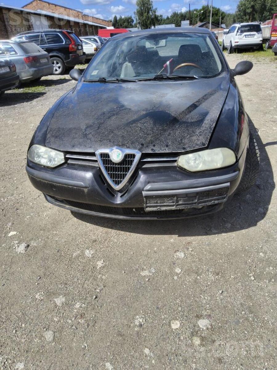 Melns Alfa Romeo 156 2000 Daugavpils, ar dzinēja tilpumu 1.90 L un nobraukumu 305 tūkst. km par 500 €, foto 1 vietnē AUTOMOTO.COM.LV