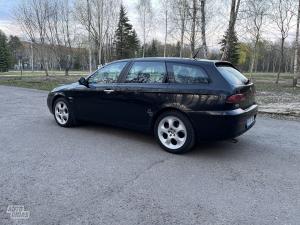 Melns Alfa Romeo 156 2004 Kauņa, ar dzinēja tilpumu 1.90 L un nobraukumu 320 tūkst. km par 800 €, foto 5 vietnē AUTOMOTO.COM.LV