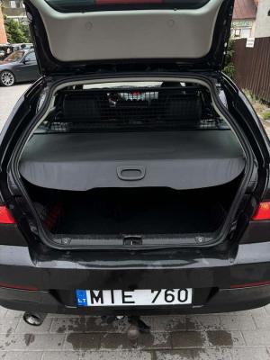 Black Alfa Romeo 156 2004 in Joniskis, with an engine capacity of 1.91 L and mileage of 369 thousand km for 630 €, photo 13 on AUTOMOTO.COM.LV