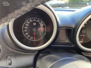 Black Alfa Romeo 156 2005 in Joniskis, with an engine capacity of 1.90 L and mileage of 286 thousand km for 599 €, photo 10 on AUTOMOTO.COM.LV