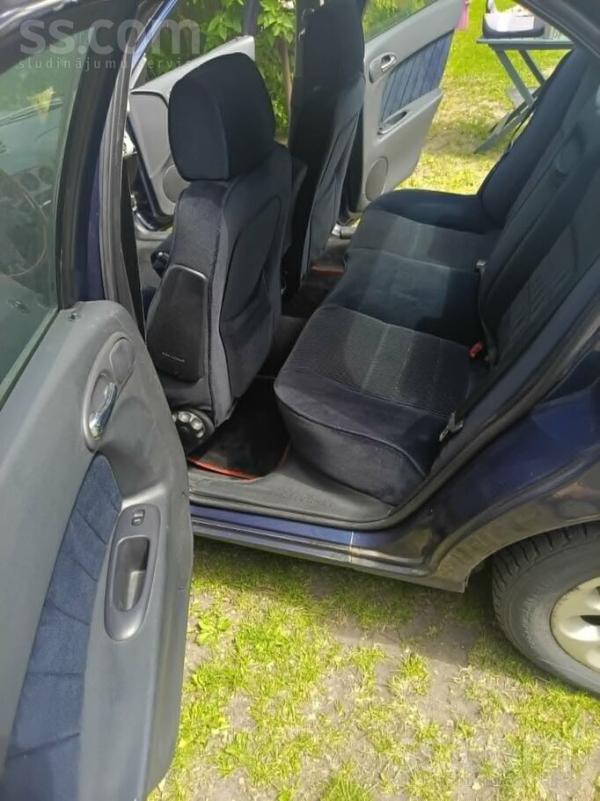 Zils Alfa Romeo 156 2000 Rīga, ar dzinēja tilpumu 1.90 L un nobraukumu 258 tūkst. km par 1100 €, foto 4 vietnē AUTOMOTO.COM.LV