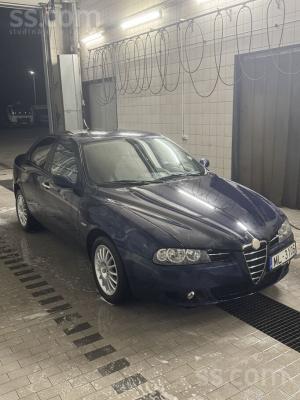 Синий Альфа Ромео 156 2005 в Рига, объемом двигателя 1.90 л и пробегом 280 тыс. км за 2100 €, фото 3 на AUTOMOTO.COM.LV