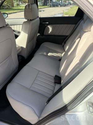 Grey Alfa Romeo 156 2000 in Cesis, with an engine capacity of 1.60 L and mileage of 80 thousand km for 6500 €, photo 5 on AUTOMOTO.COM.LV