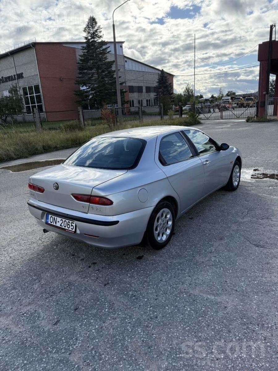 Grey Alfa Romeo 156 2000 in Cesis, with an engine capacity of 1.60 L and mileage of 80 thousand km for 6500 €, photo 8 on AUTOMOTO.COM.LV