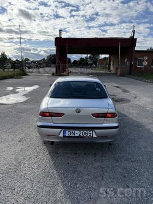 Grey Alfa Romeo 156 2000 in Cesis, with an engine capacity of 1.60 L and mileage of 80 thousand km for 6500 €, photo 12 on AUTOMOTO.COM.LV