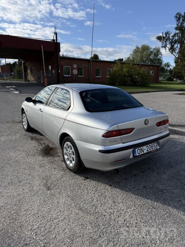 Pelēks Alfa Romeo 156 2000 Cēsis, ar dzinēja tilpumu 1.60 L un nobraukumu 80 tūkst. km par 6500 €, foto 3 vietnē AUTOMOTO.COM.LV