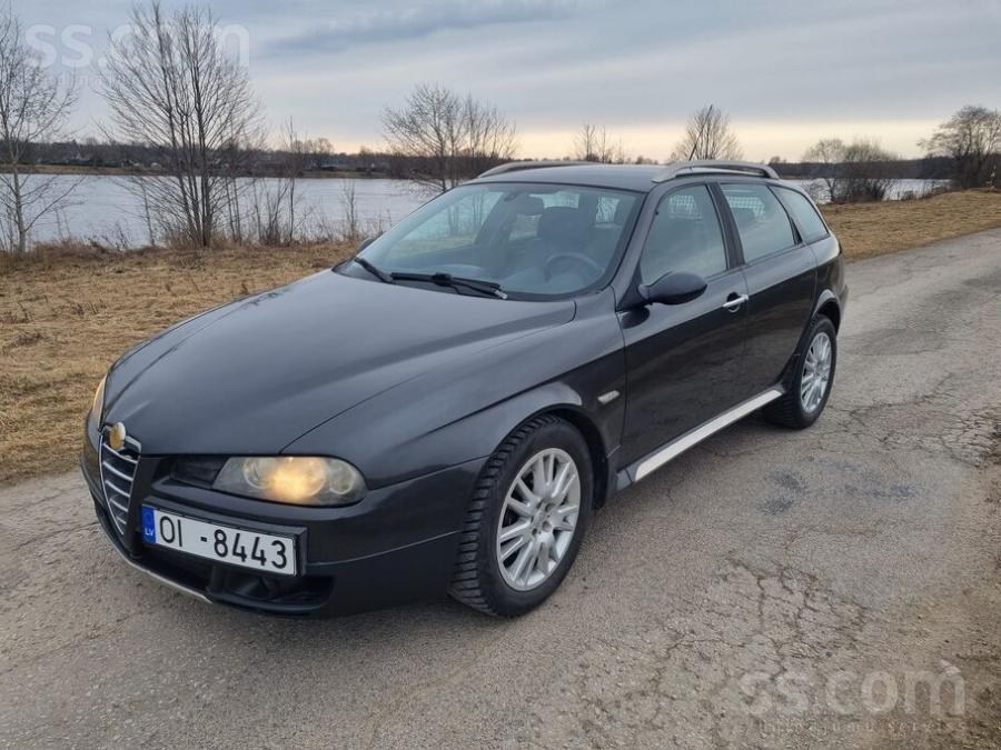 Pelēks Alfa Romeo 156 2005 Aizkraukle, ar dzinēja tilpumu 1.90 L un nobraukumu 266 tūkst. km par 2350 €, foto 1 vietnē AUTOMOTO.COM.LV