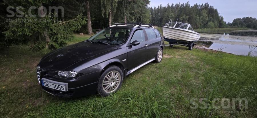 Pelēks Alfa Romeo 156 2005 Talsi, ar dzinēja tilpumu 1.90 L un nobraukumu 154 tūkst. km par 3000 €, foto 3 vietnē AUTOMOTO.COM.LV